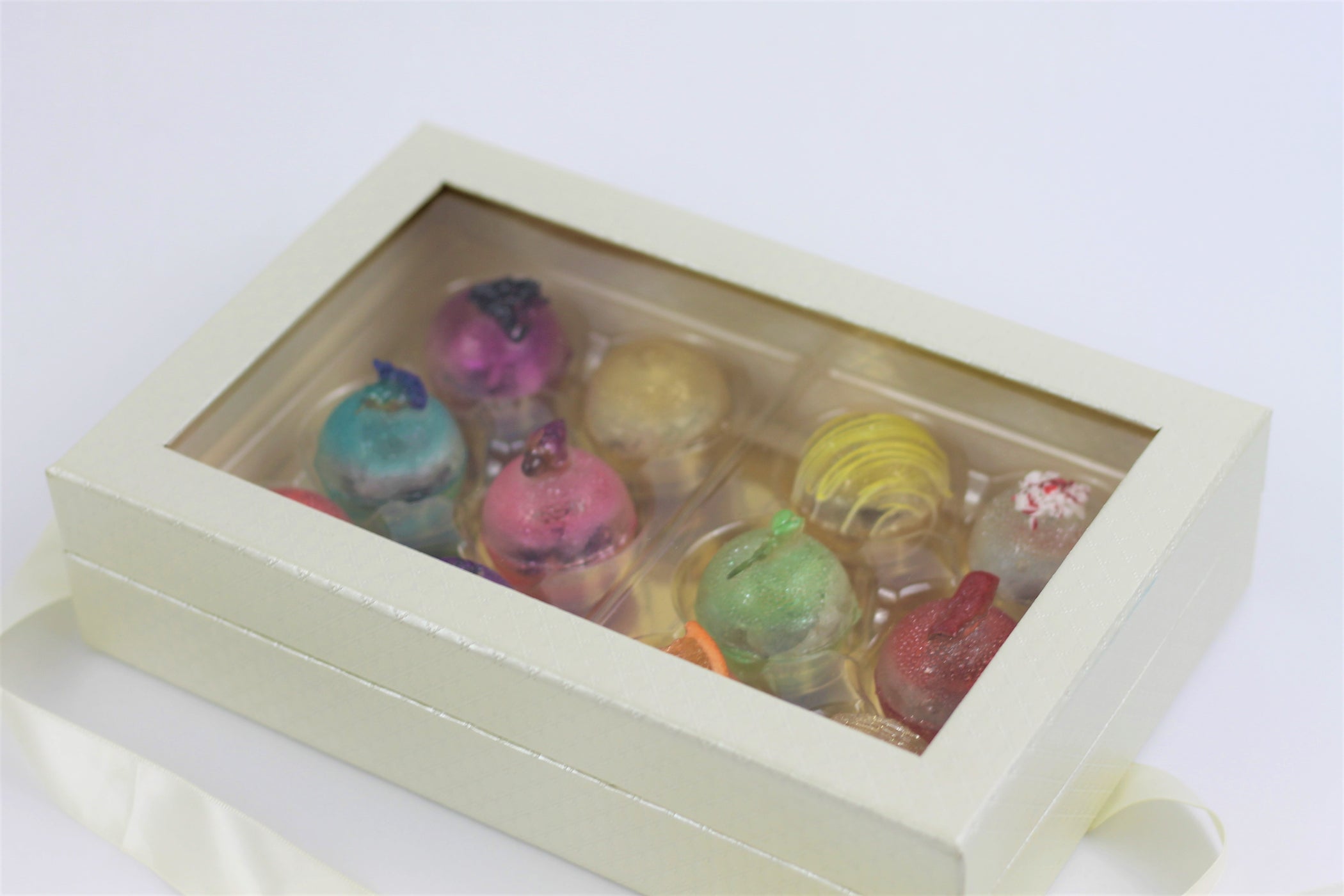 Tea globes® gift box: luxurious tea bombs, unique tea gifts